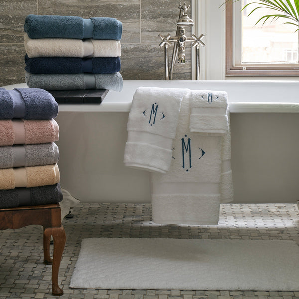 Matouk Lotus Bath Rugs (Charcoal) | Honeycomb Design Luxury Rugs ...