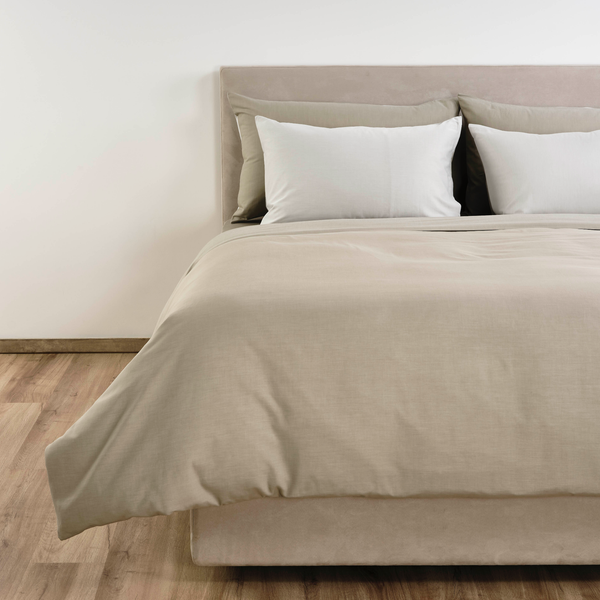 Celso de Lemos Calypso Bedding (Glacier) | Two-Toned Luxury Fine Linen ...