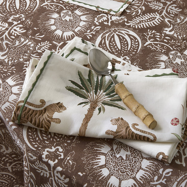 Matouk Schumacher Granada Table Linens (Chestnut) | Fine Linen Online ...