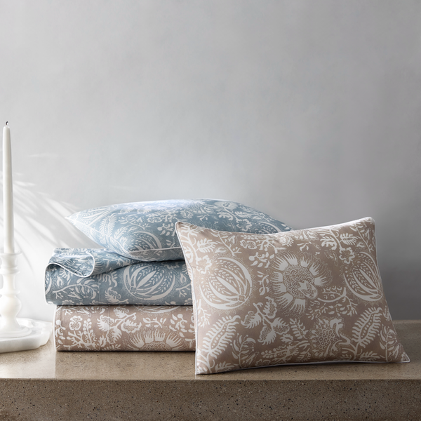 Matouk Schumacher Granada Bedding (Hazy Blue) | Premium Fine Linen ...