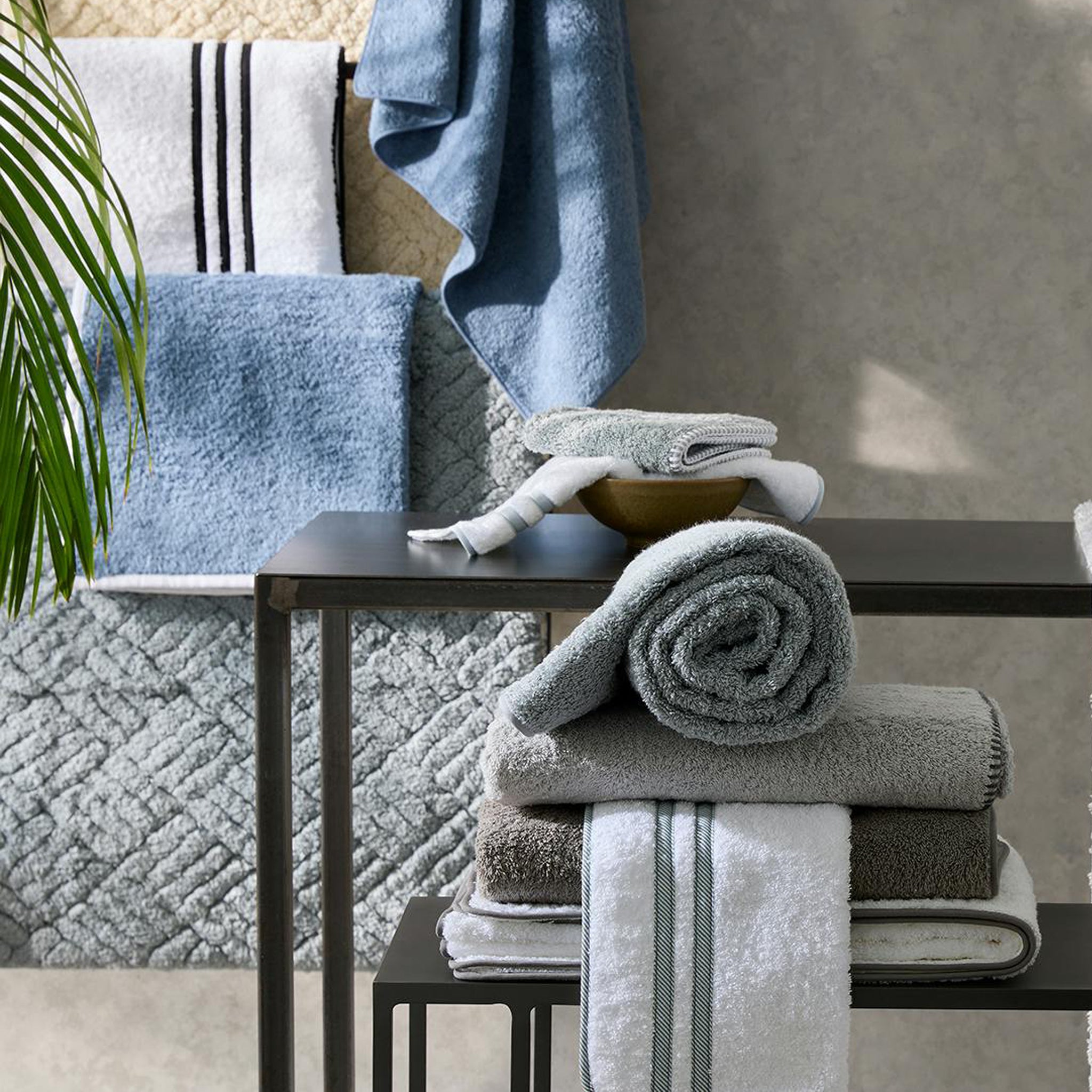 What is Terry Cloth? | The Ultimate Terry Cloth Towel Guide 📖 - FLandB.com