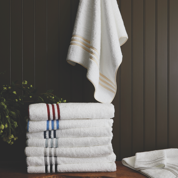 Matouk Newport Bath Towels and Mat (Black) | Luxury Bath Collection ...